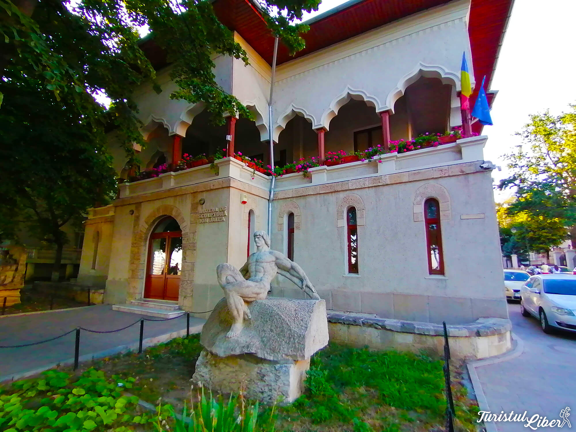 Muzee Constanta - 8 muzee pe care sa le vizitezi in 2026 | TuristulLiber.ro