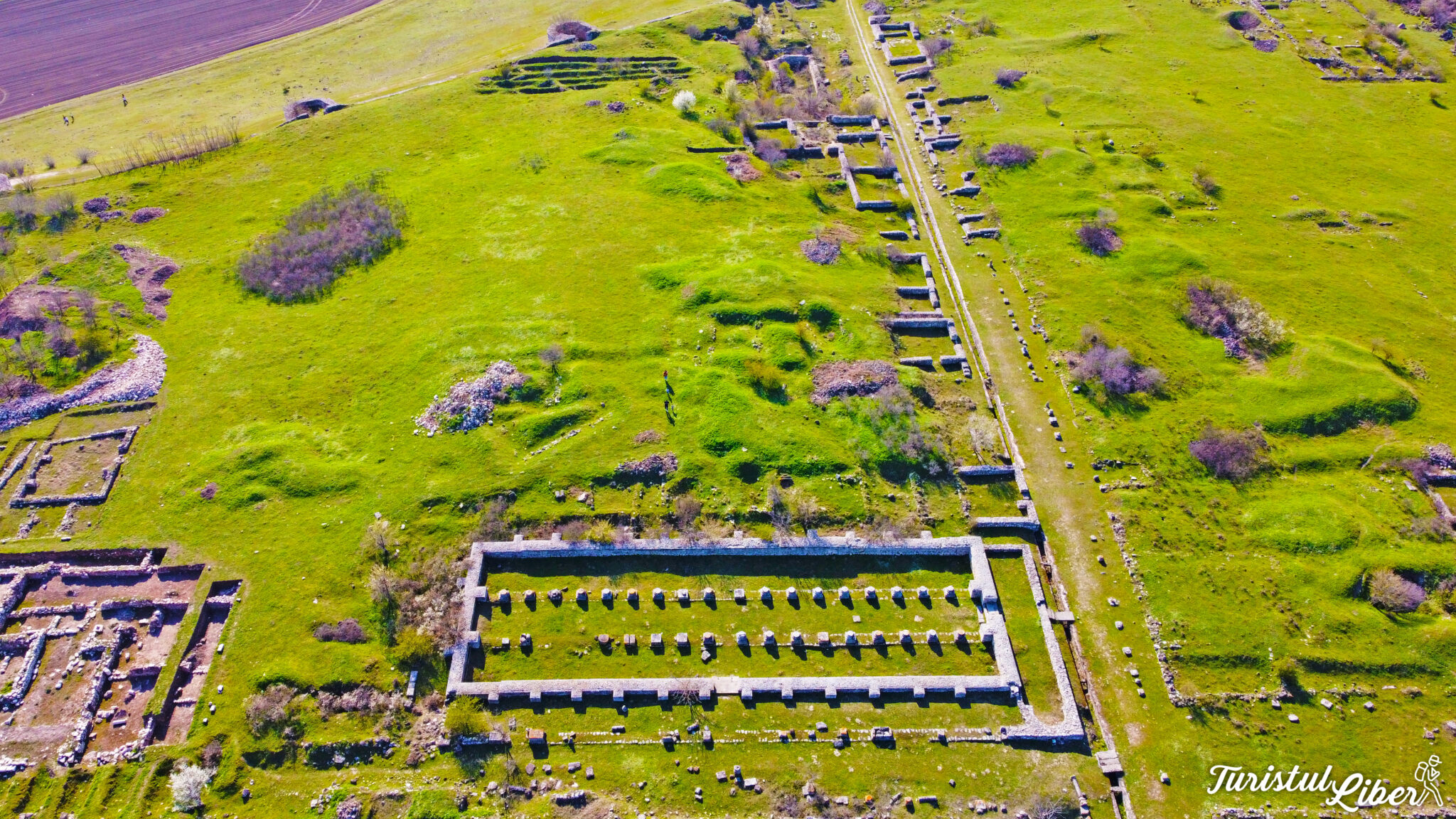 Adamclisi - Vizitează complexul muzeal Tropaeum Traiani | TuristulLiber.ro