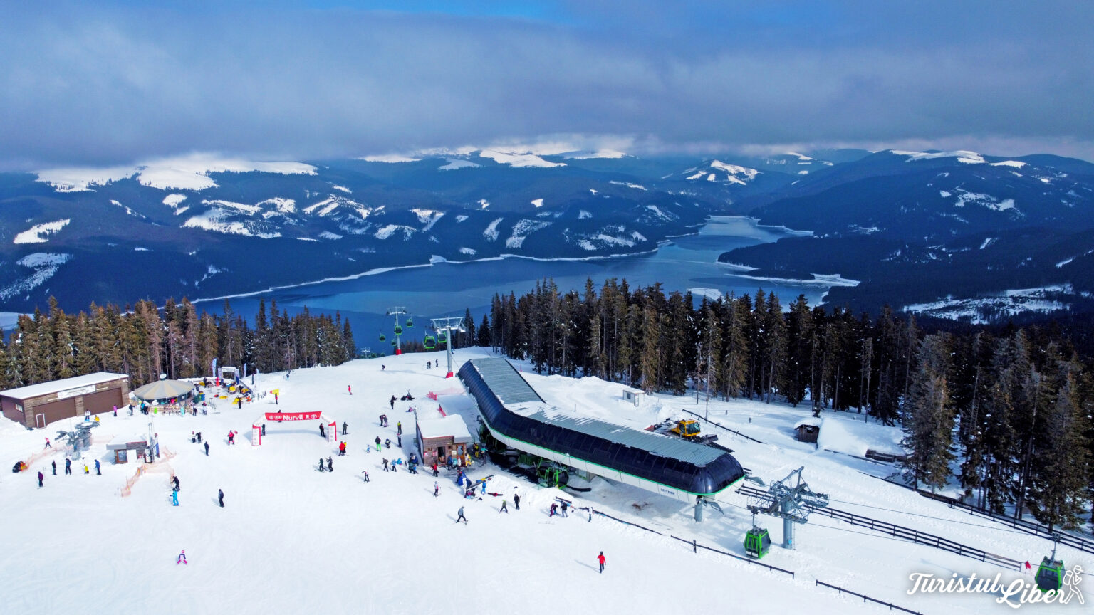 Partii Ski Romania - Unde se schiaza bine in 2026? | TuristulLiber.ro